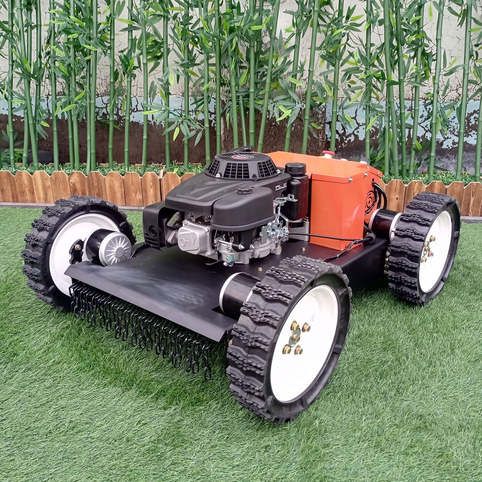 Remote Operated Wheeled Robotic Mower (VTW550-90) 85mm Cutting Height ...